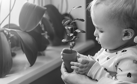 Growing up in the Covid-19 pandemic: An evidence review of the impact ...